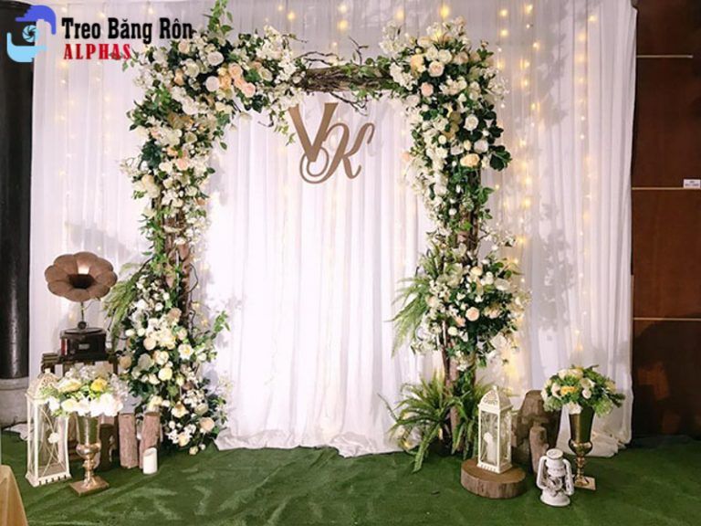 20+ mẫu backdrop đám cưới đẹp nhất, đơn giản và sang trọng