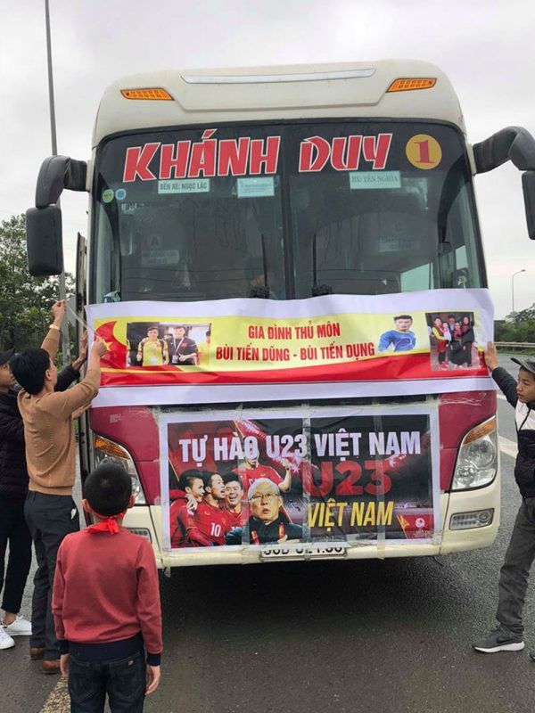 Kích Thước Băng Rôn Treo Xe Thông Dụng Cho Các Loại Xe