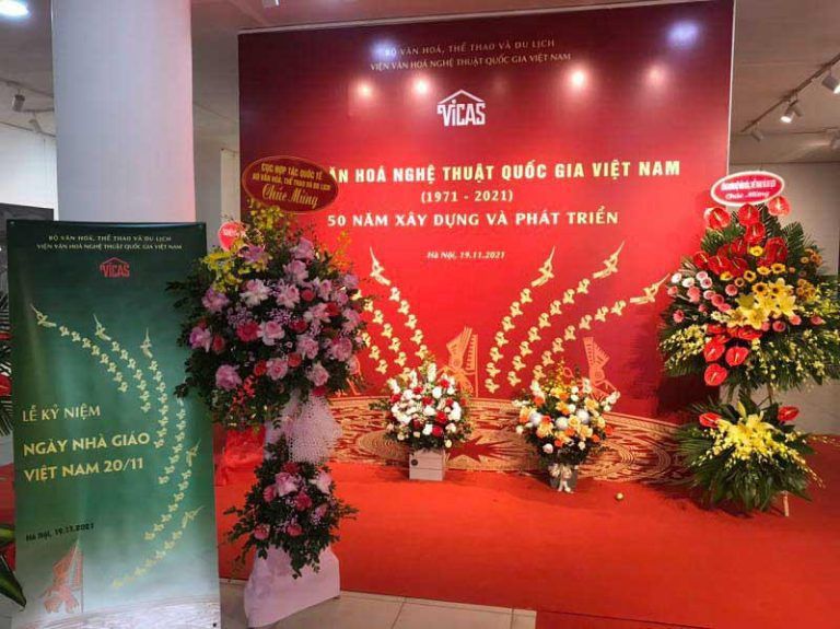 25+ mẫu backdrop kỷ niệm thành lập công ty ấn tượng